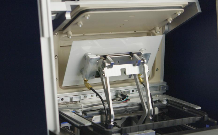 Chromatogram development (HPTLC Pro) | DONAU LAB Prague